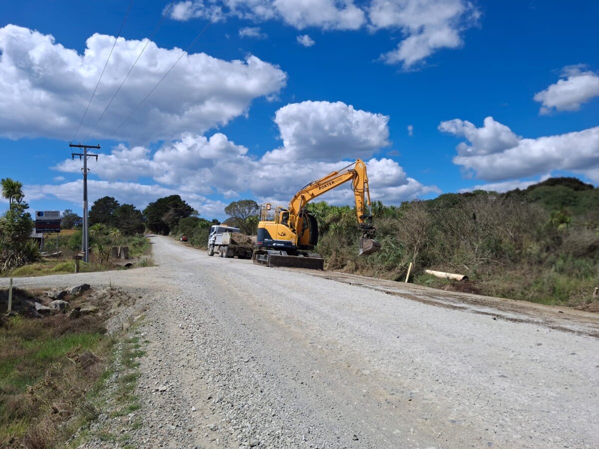 Roading improvements underway | Kaipara District | New Zealand